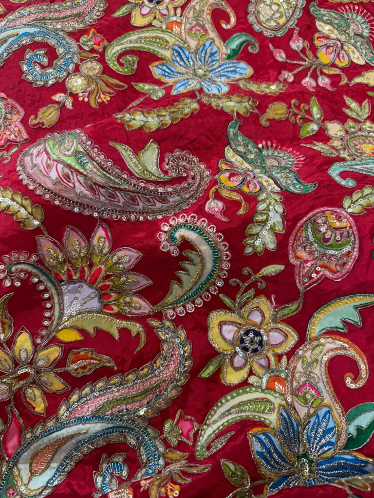 Natural crepe heavy design | Taarinisarees